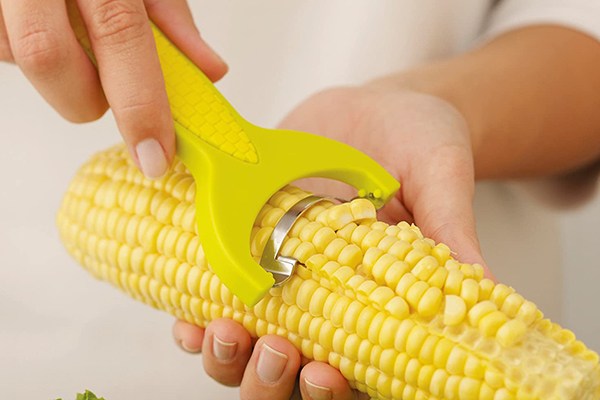 5 Best Corn Peelers - Oct. 2024 - BestReviews