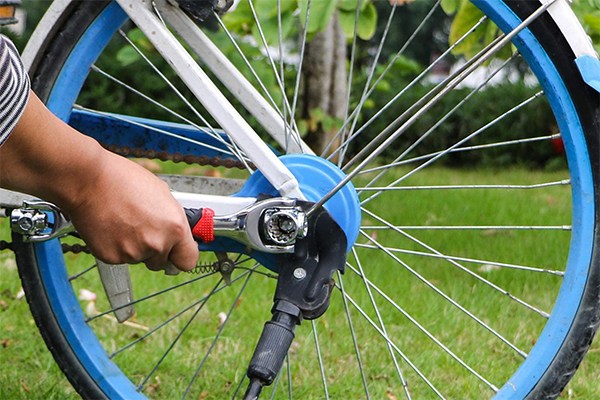 5 Best Universal Socket Wrenches - Sept. 2025 - BestReviews